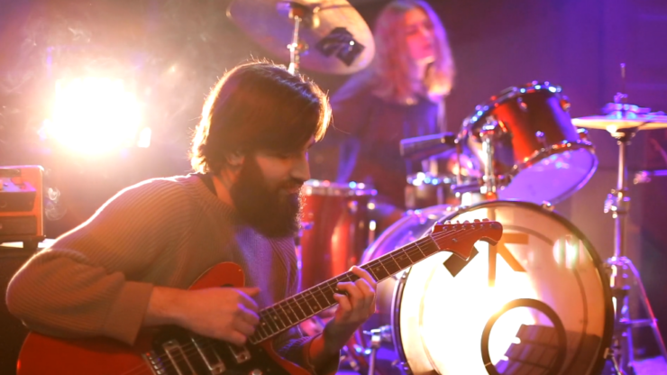 Neo Soul vs R&B: What Is the Difference?